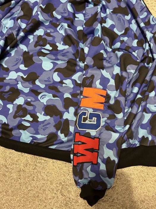 Vand hanorac bape Ploiesti • OLX.ro