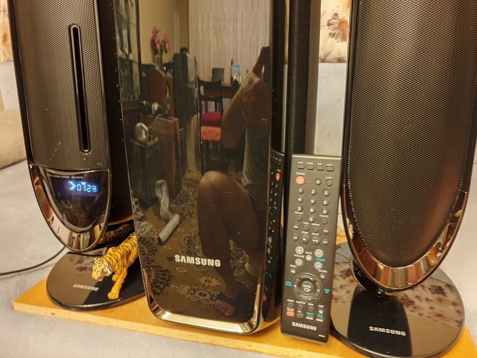 Boxe + receiver 2.1 Samsung RTS-HE10. Bijuterie tehnică. Ca nou ...
