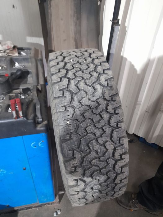 Cauciucuri cu jante 255/70 R16 4x4 Gruni • OLX.ro