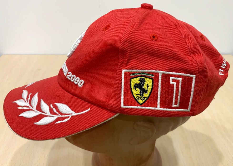 Sapca Ferrari F1 World Champion 2000 Vaslui • OLX.ro