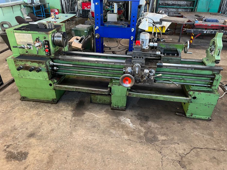 Универсален СТРУГ С11 МТ - 2000 гр. Димитровград • OLX.bg