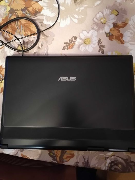 Лаптоп ASUS - DISPLAY 15,4 " гр. София Слатина • OLX.bg