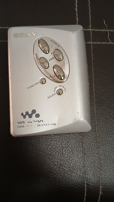 Walkman Sony si walkman romanesc Giurgiu • OLX.ro