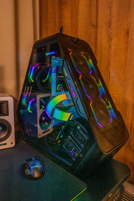 Custom Gaming PC, RTX 3090, ryzen 9 5950x, 32 GB RAM гр. София Център ...