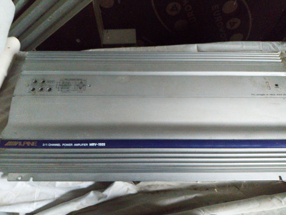 Putere amplificator auto alpine V12 1000w rms Navodari Tabara • OLX.ro