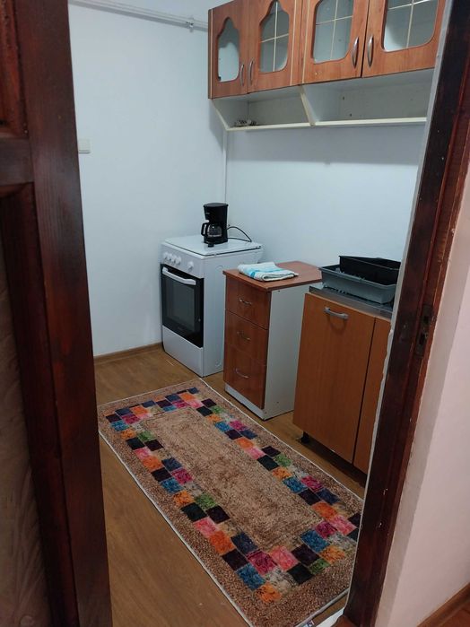 Inchiriez garsoniera Brasov • OLX.ro