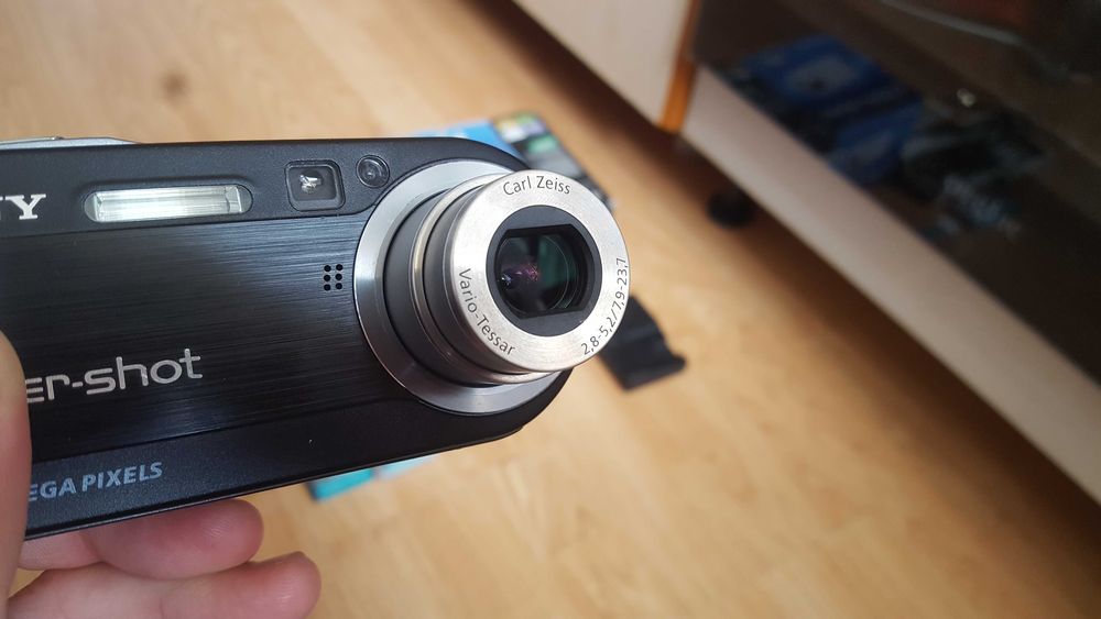 Sony DSC P150, H5, W55, DCR-PC1000E, Panasonic DMC TZ7 Cluj-Napoca • OLX.ro