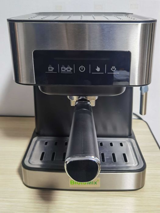 Espressor manual cafea macinata Inox Samus si Rasnita cafea Bosch Nou Rosiori de Vede • OLX.ro