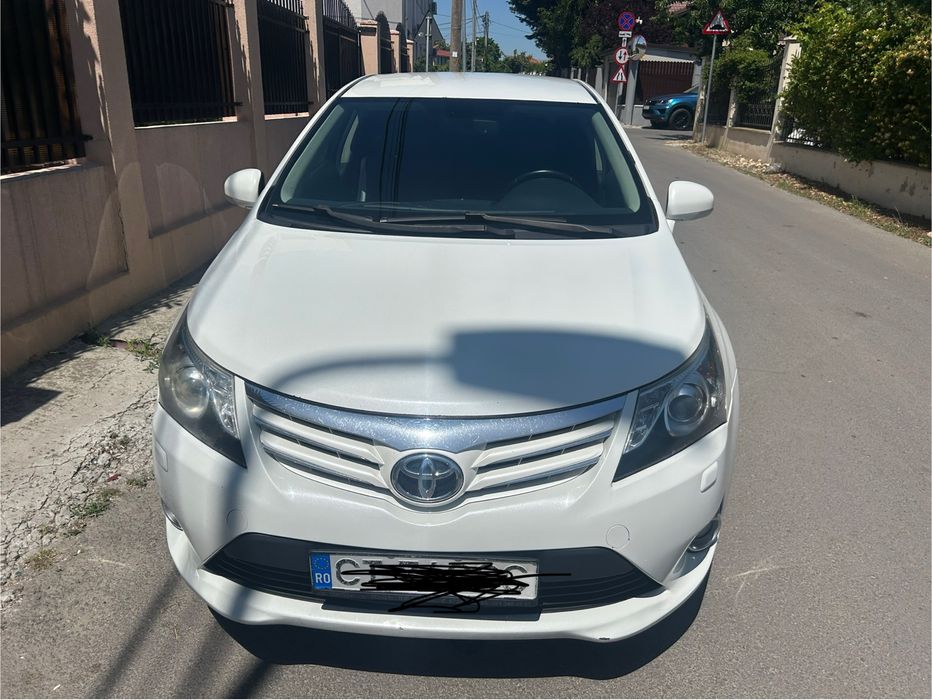 Vand aitoturism Toyot Avensis, Ovidiu • OLX.ro