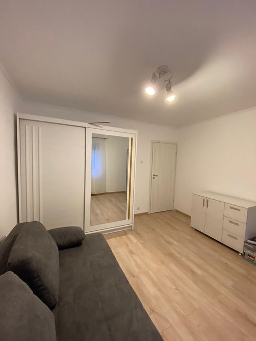 Dau in chirie apartament cu o camera. Oradea • OLX.ro