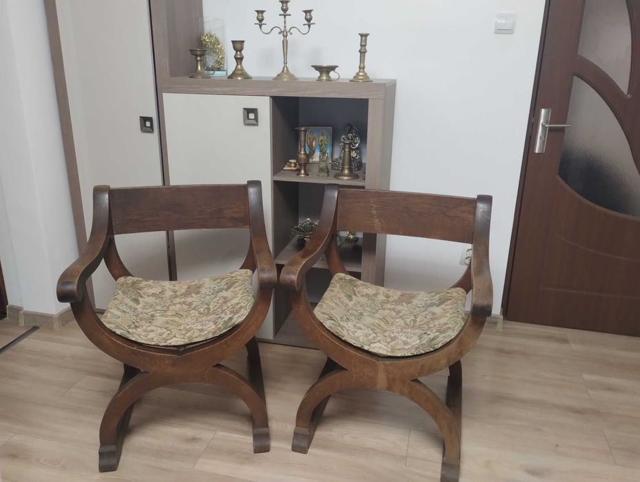 Jilturi/scaune vechi lemn masiv Brasov • OLX.ro