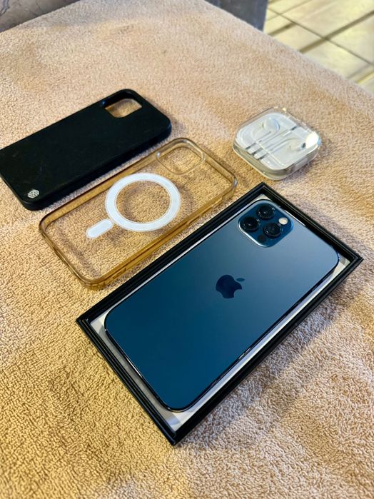 IPhone 12 pro, Pacific Blue, 256GB с. Баня • OLX.bg