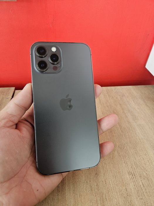 Iphone 13pro max-256gb impecabil 87% bateriea liber retea Focsani • OLX.ro