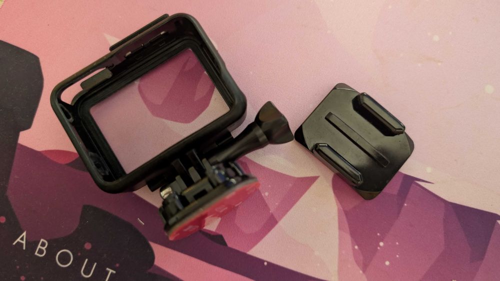 Vând GoPro Hero5 Black, în stare foarte bună, perfect funcțională ...