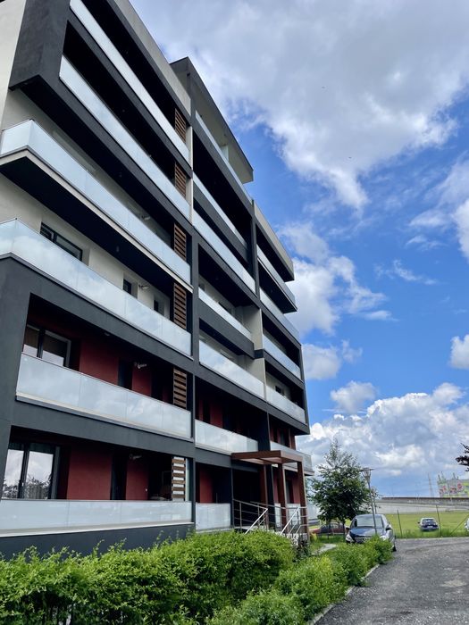 Garsonieră in cartierul Tractorul Brasov • OLX.ro