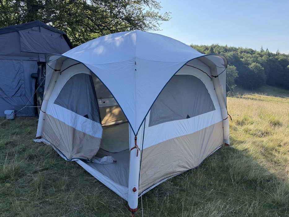 Pavilion gonflabil camping / cort camping Pantelimon • OLX.ro