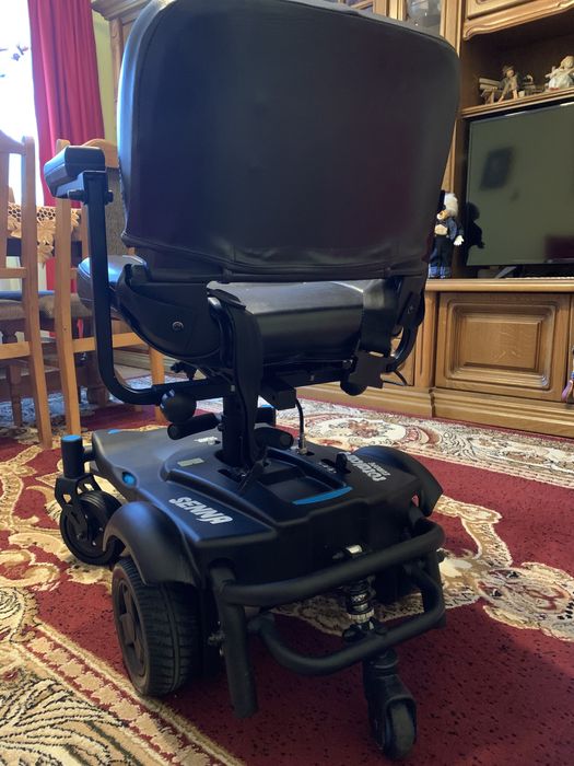 Scaun cu rotile/fotoliu rulant electric SENNA, de interior/ exterior ...