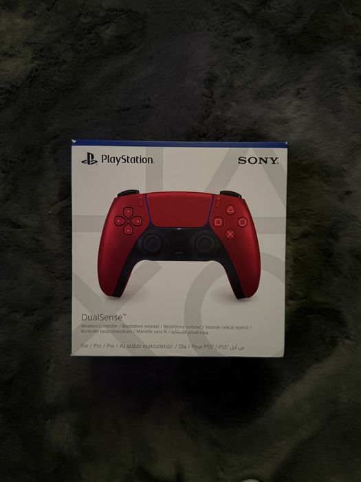 Controller / maneta Playstation 5, Volcanic Red, Sigilat Brasov • OLX.ro