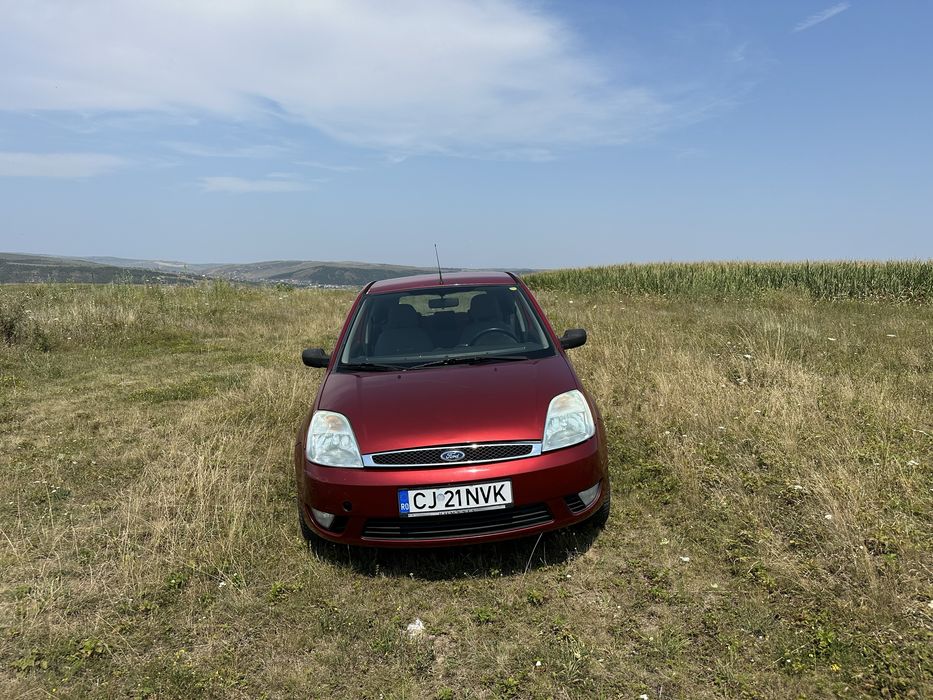 Vand Rabla - Ford fiesta 2004 Apahida • OLX.ro