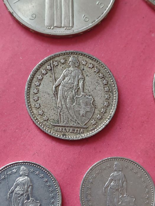 Colectie 12 monede elvetia argint 5 si 1 Franc stare f bu Sibiu • OLX.ro