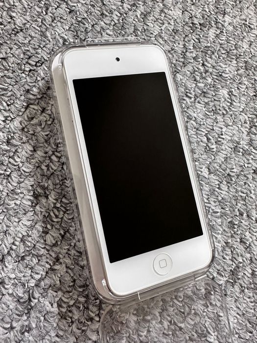 Silver iPod 5th Generation - 64GB гр. София Център • OLX.bg