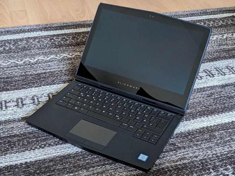 Vand laptop ALIENWARE 13 R3, Intel Core i7-6700HQ Cluj-Napoca • OLX.ro