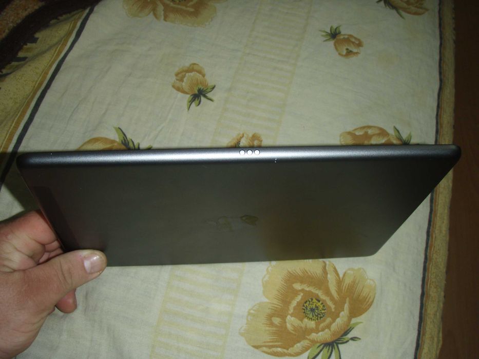 Apple Ipad 10.2 (2019) 7th gen A2198 32Gb Wi-Fi + GSM Baltita • OLX.ro