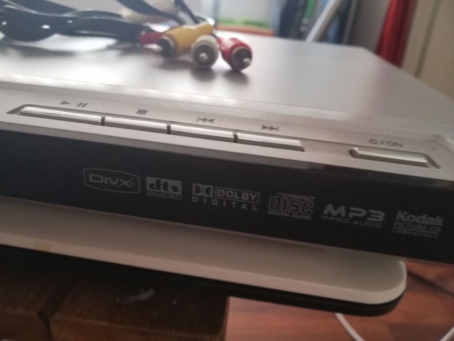 Divix Sanyo dx-65 TV LG Tv Samsung Targoviste • OLX.ro