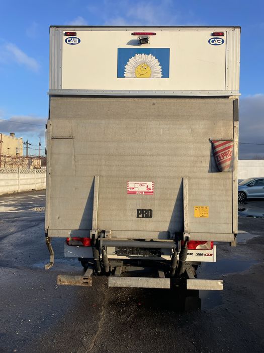Cub cu lift de mercedes sprinter Piatra-Olt • OLX.ro