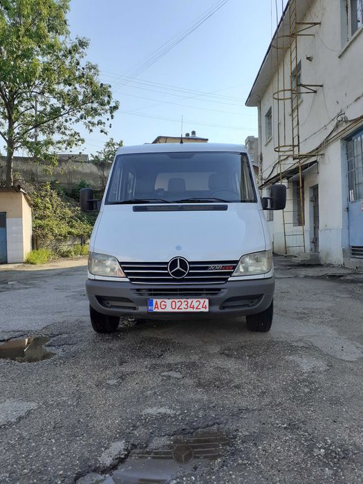 Mercedes Sprinter 6 Locuri Pitesti • OLX.ro