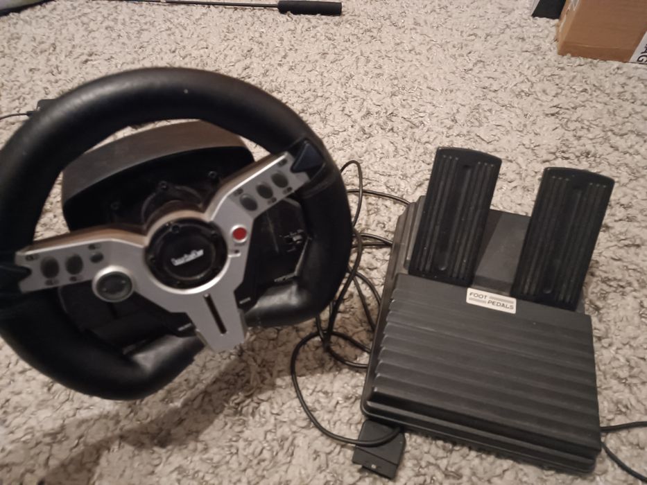 Volan Racing wheel + pedale , compatibil cu PlayStation 2 PS2 PS 2 ...