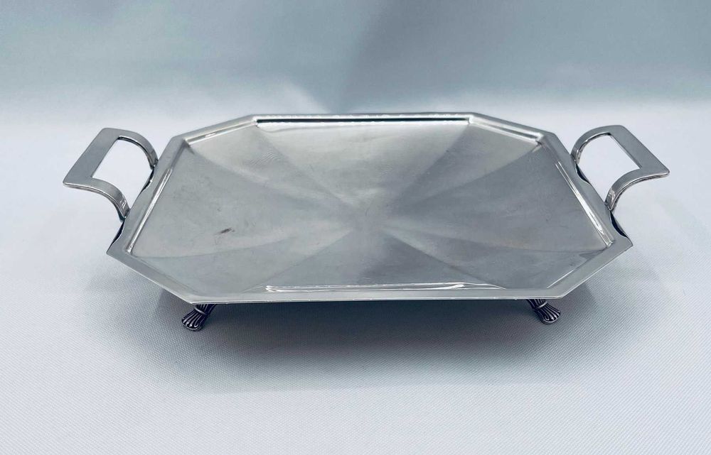 Tava argintata cu manere - EPNS Anglia Bucuresti Sectorul 4 • OLX.ro