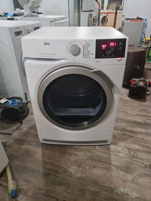 Сушилня AEG 8кг термо помпа гр. Сопот • OLX.bg