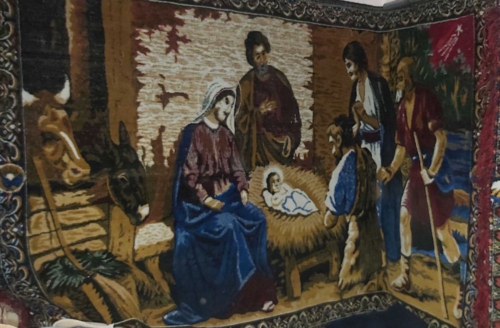 Carpete vechi - 3 de Răpirea din Serai.. Perisoru • OLX.ro