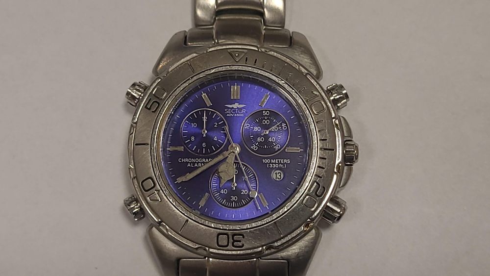 Ceas Sector ADV-4500 / cheița defecta (#GR29532) Bucuresti Sectorul 6 ...