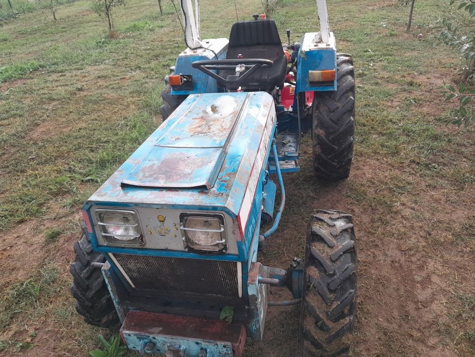 Tractor nibbi 45cp 4x4 cu tocator Baia Mare • OLX.ro