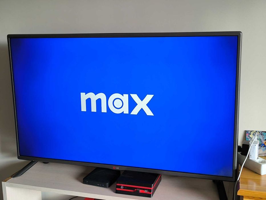 Перфектен телевизор LG 42" Full HD LED - като нов! гр. Варна Автогара • OLX.bg