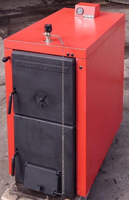 Чугунен котел на твърдо гориво Виадрус/Viadrus U22 8C, 46 kW гр. Разлог • OLX.bg