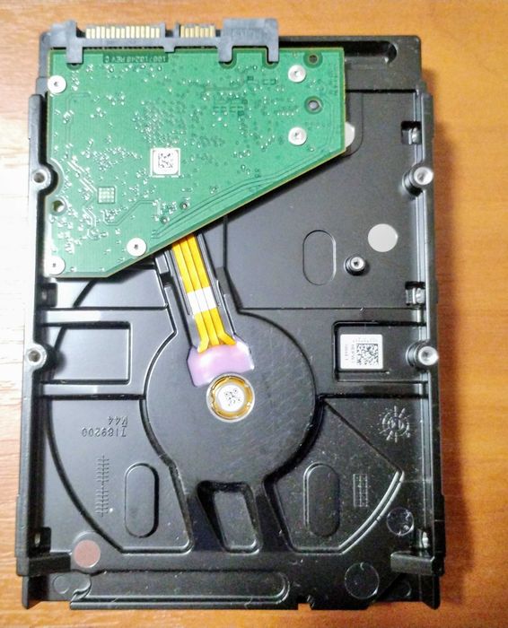 Hard disk intern HDD Seagate Desktop 4TB SATA 3.5" ST4000DM000, defect ...