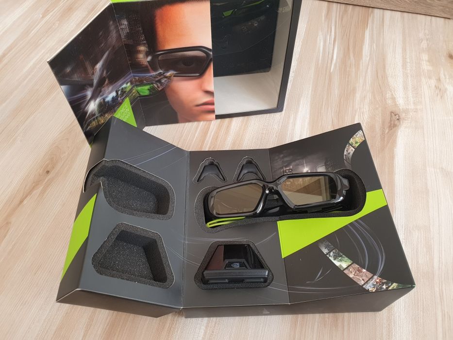 Kit NVidia 3D Vision Rosu • OLX.ro