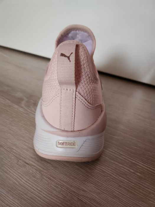 Дамски маратонки Puma гр. Русе Цветница • OLX.bg