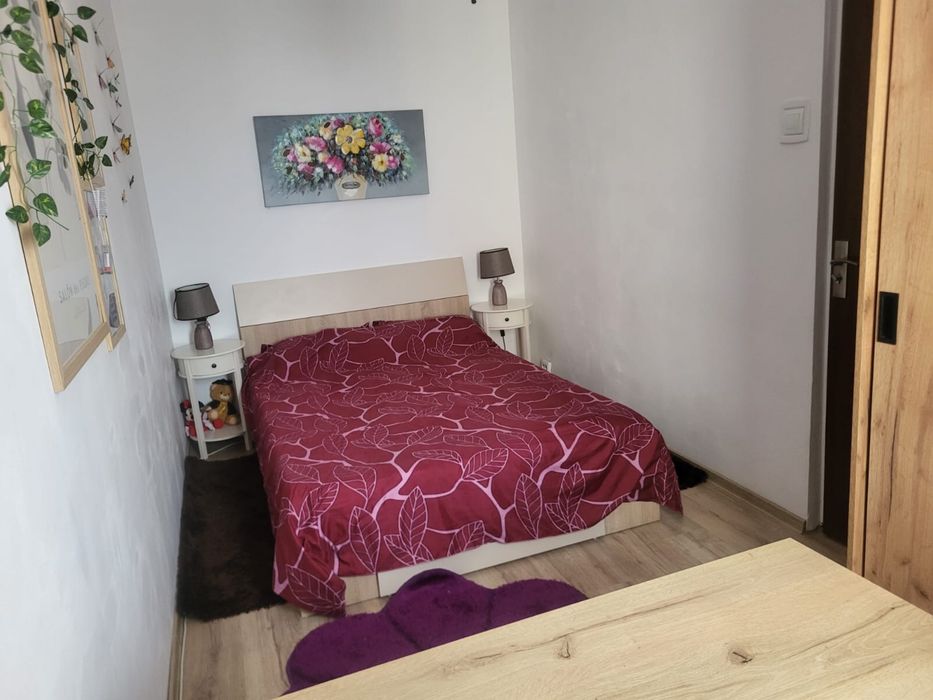 Inchiriez apartament valea rosie str revolutiei Craiova • OLX.ro