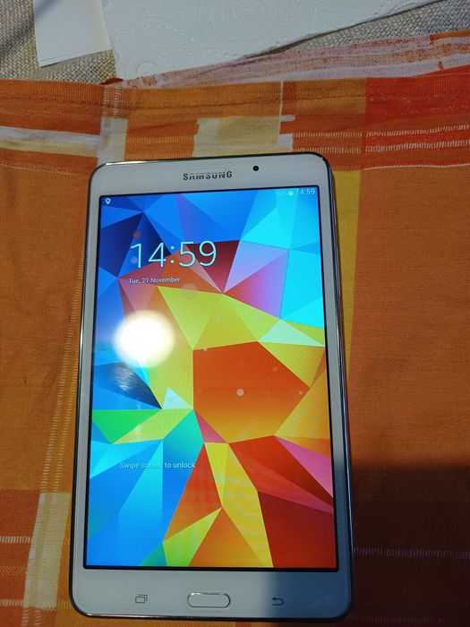 Таблет Samsung Galaxy Tab 4 Nook SM-T230 8GB с. Нови хан • OLX.bg