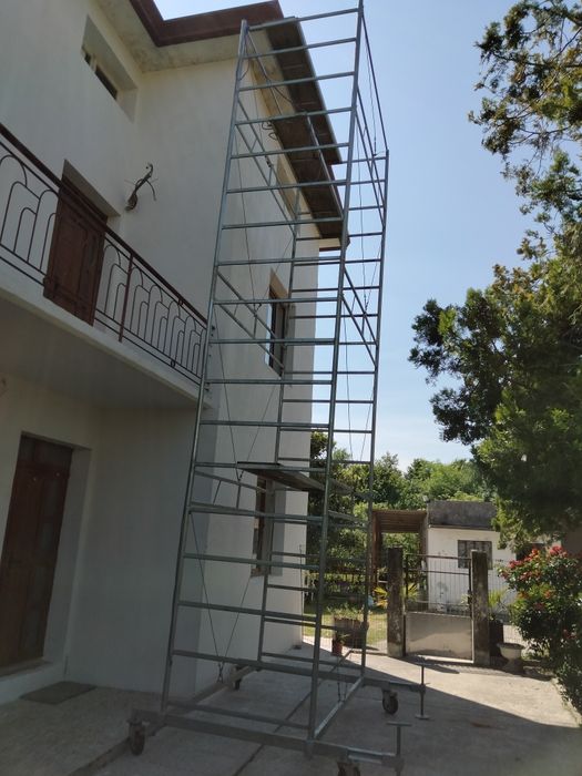 Schela metalica zincata pe roti Chiperesti • OLX.ro