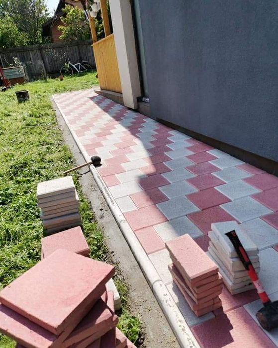 Pavele autoblocante curte si gradina Asiguram montaj pavaje Bucuresti ...