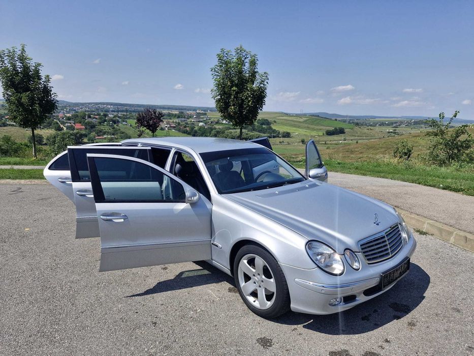 Mercedes E220 / 2003 / Dric SD Funerar / Limuzină / Limousine Iasi • OLX.ro