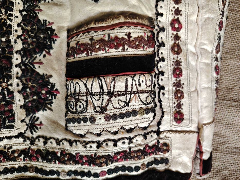 Ilic, pieptar costum popular, superb, monogramat, datat, piesă muzeală ...