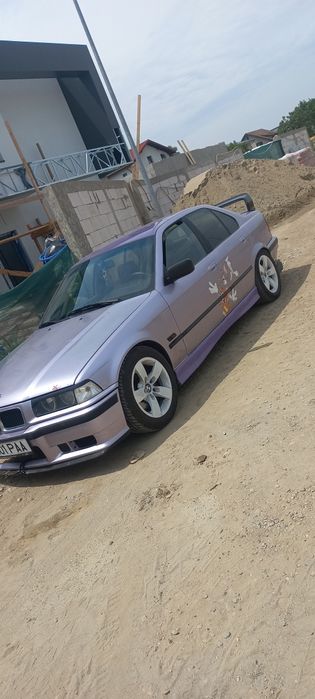 Vand E36 1.8i +gpl Poiana • OLX.ro