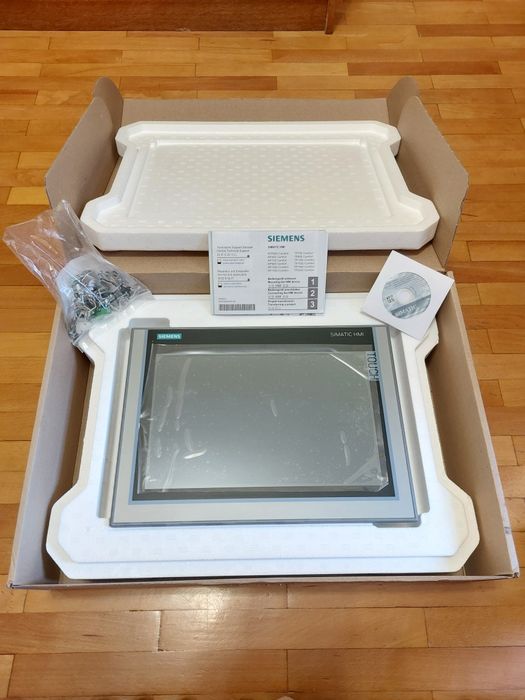 Simatic Hmi TP 1200 Comfort Panel - 1P 6AV2124-OMC01-OAXO . NOU. Bacau ...