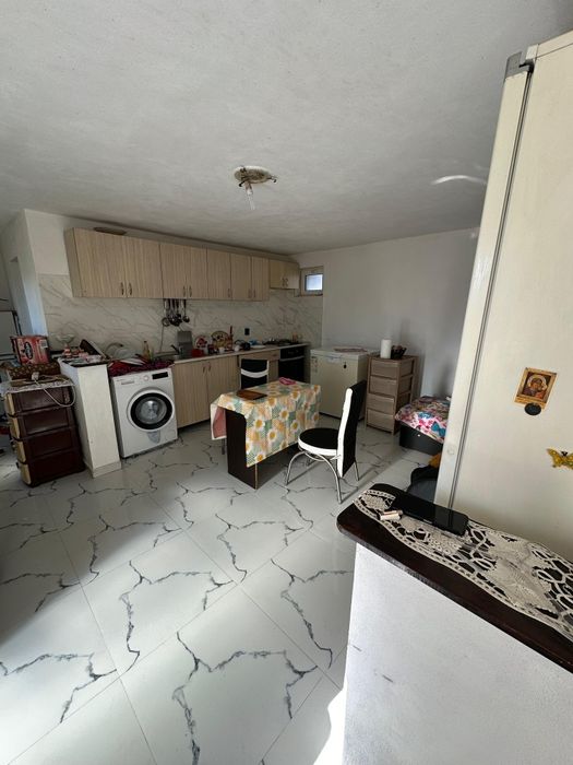 Casa de vanzare in Valea Voievozilor !! 3 minute de centrul orașului ...